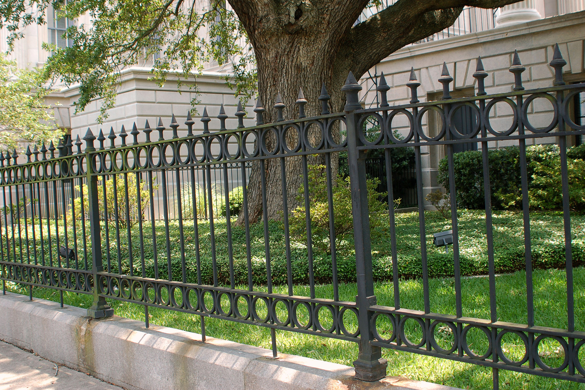 Fence Company Toledo, Ohio | American Fence & Supply